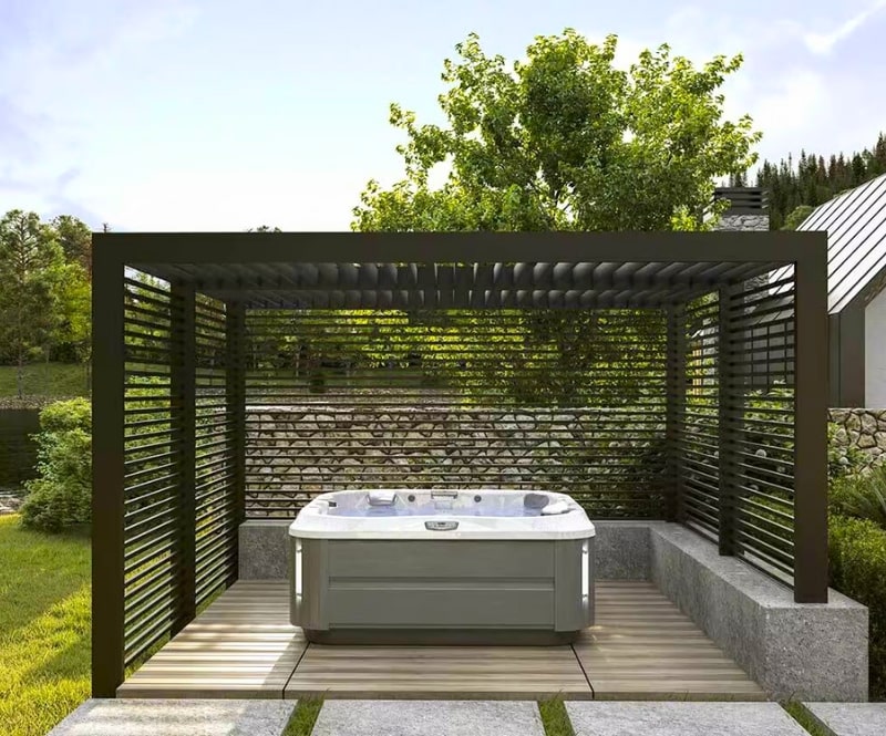 Spa Jacuzzi® 3 à 4 places - J-335 - Vente et installation de spas ...